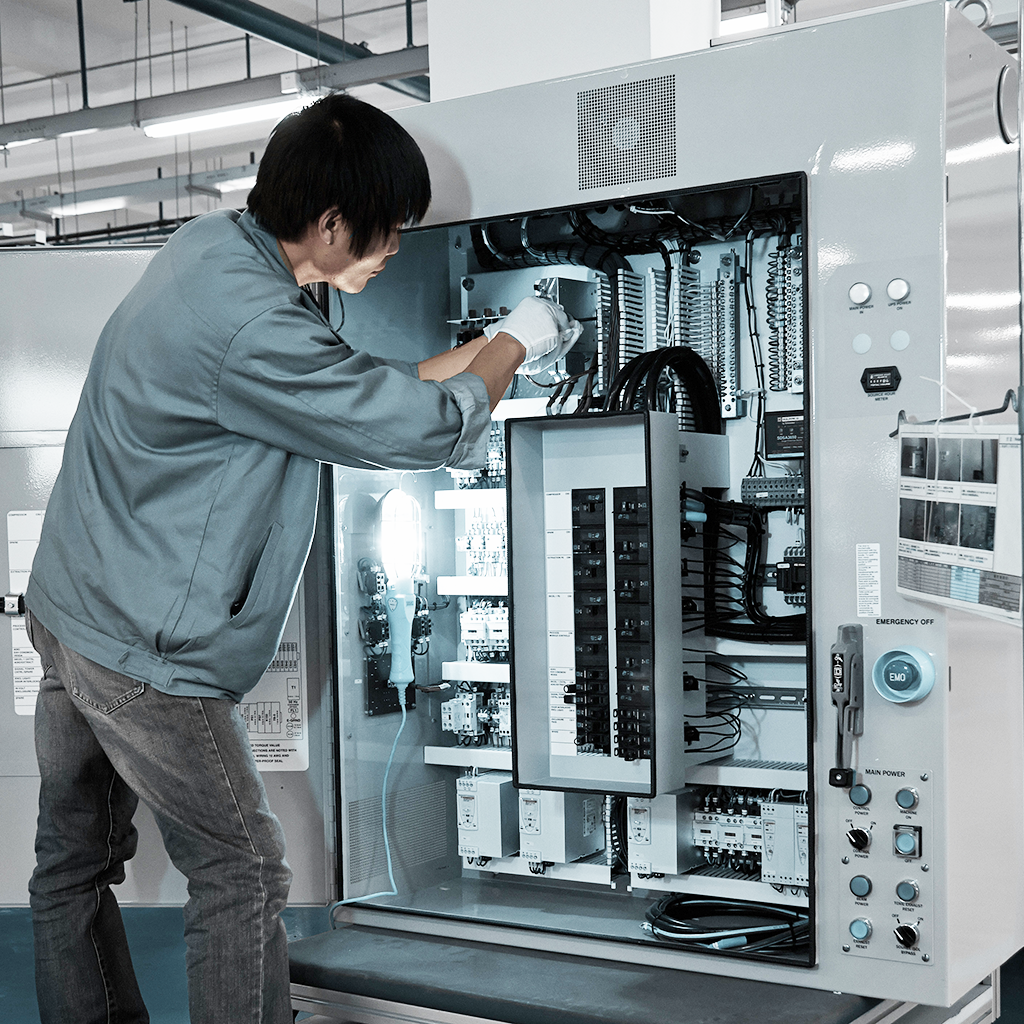 Box Build and HLA | TT Electronics